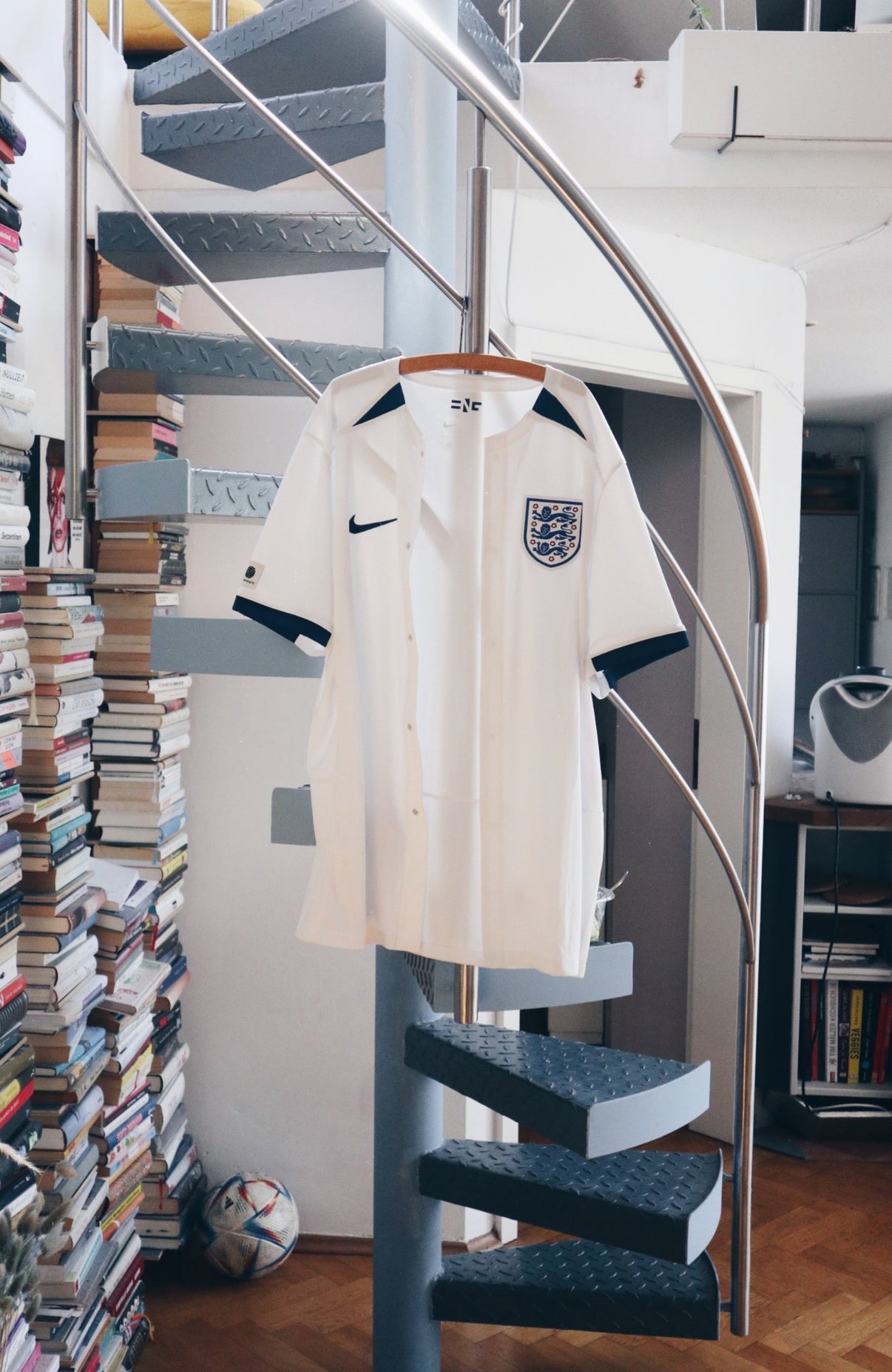 England Rework Shirt XL – Unwanted FC
